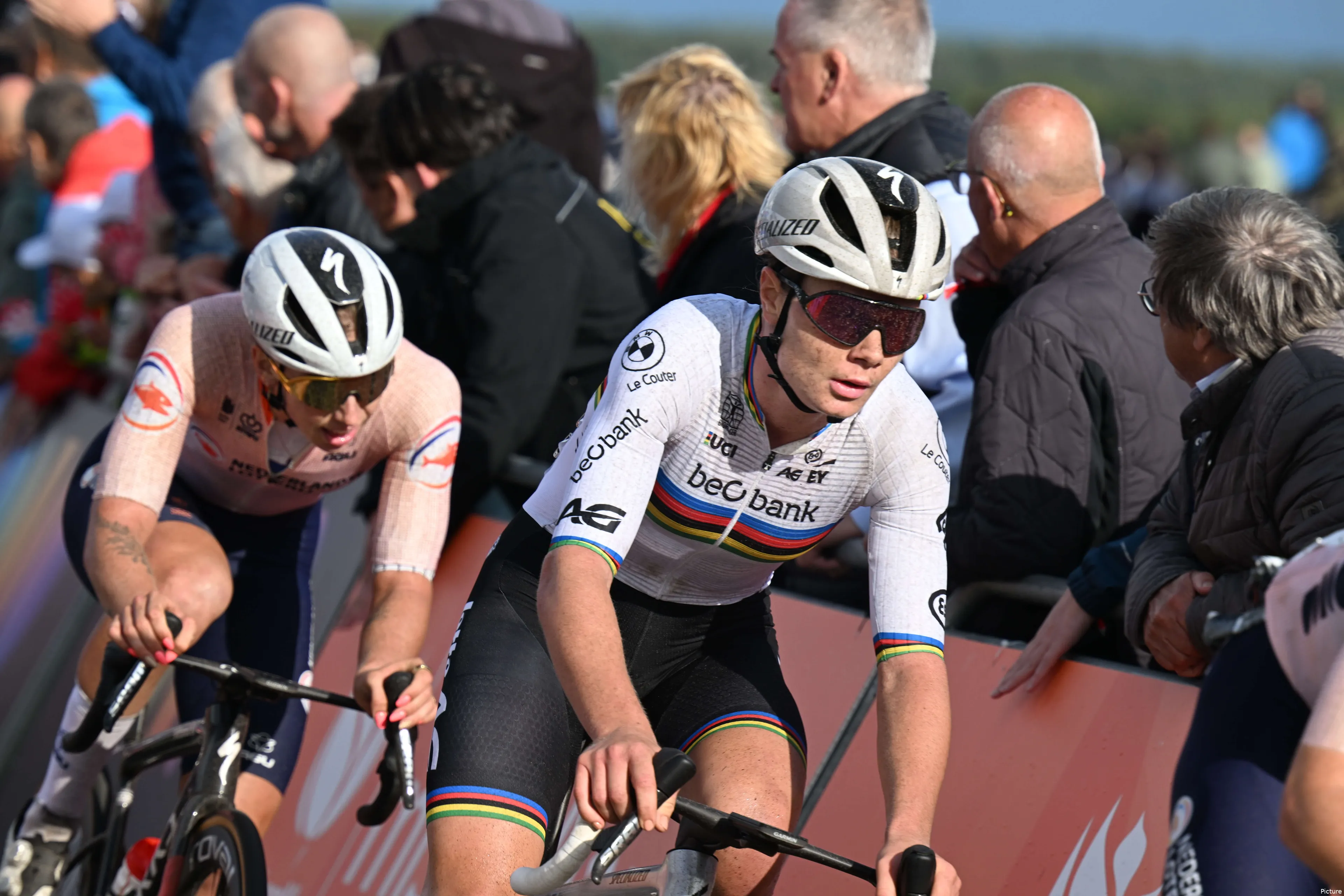 Amy Pieters ist immer noch Teil von SD Worx, verrät Lotte Kopecky: "Wenn wir zehn Tage hier sind ...